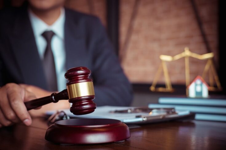 What are the Worst Parts of Being a Judge? - CheddarDen