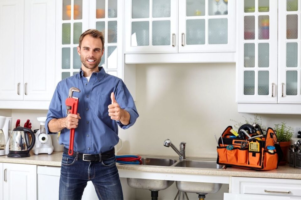 What are the Different Job Options for Plumbers? - CheddarDen