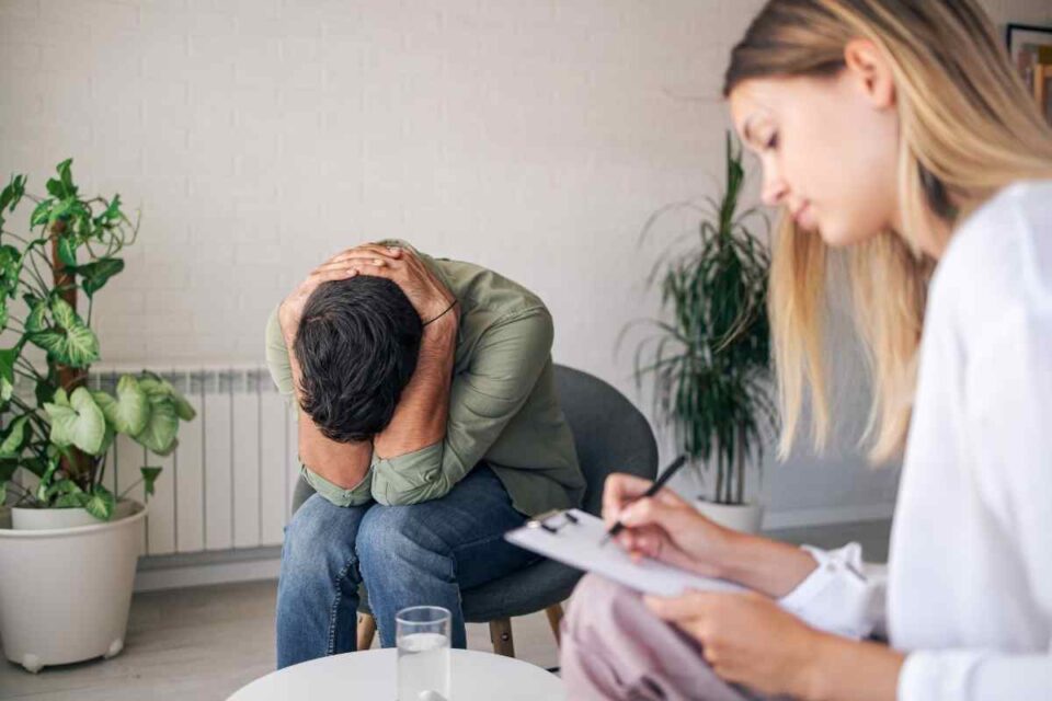 7 Different Types of Jobs for Addiction Counselors - CheddarDen